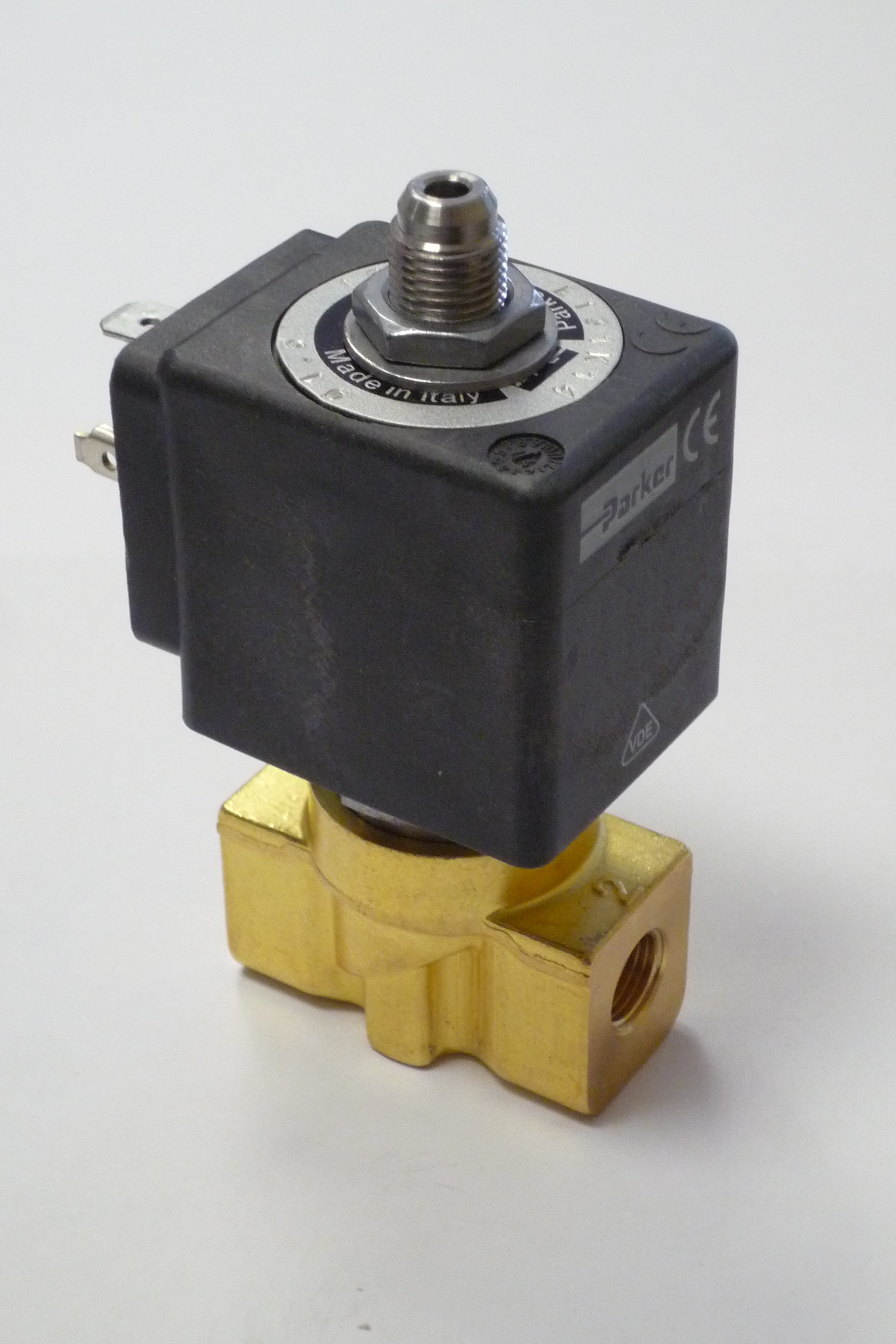 Electrovanne pulverisateur 12v 9w 1/8'' femelleAdaptable